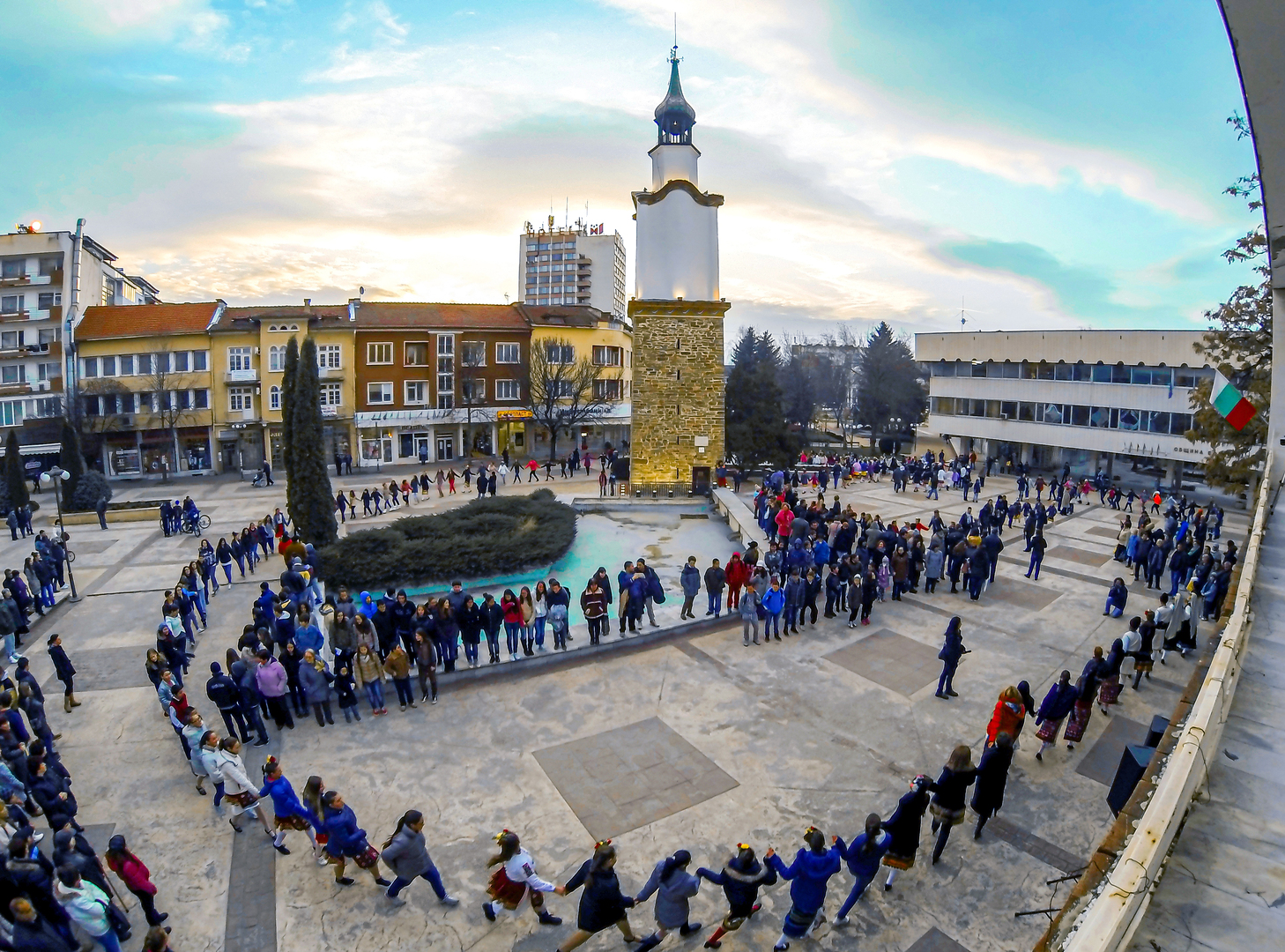 Botevgrad.com :: МИР Ботевград с инициатива “Да се хванем заедно на ботевградското хоро“ (Новини ...