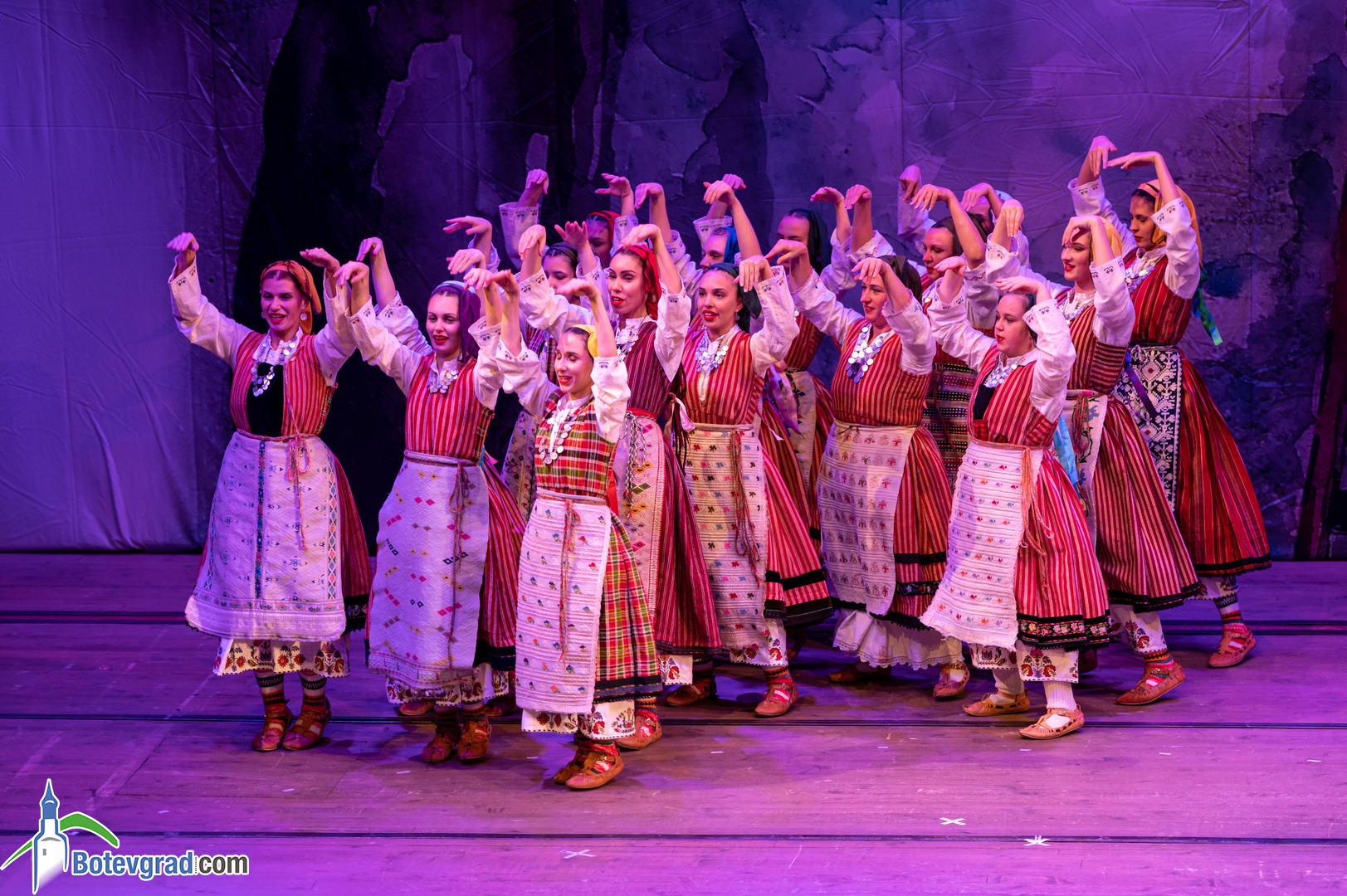 Botevgrad.com :: 29 ноември – най-светлата дата в историята на Ботевград (Новини, Ботевград)