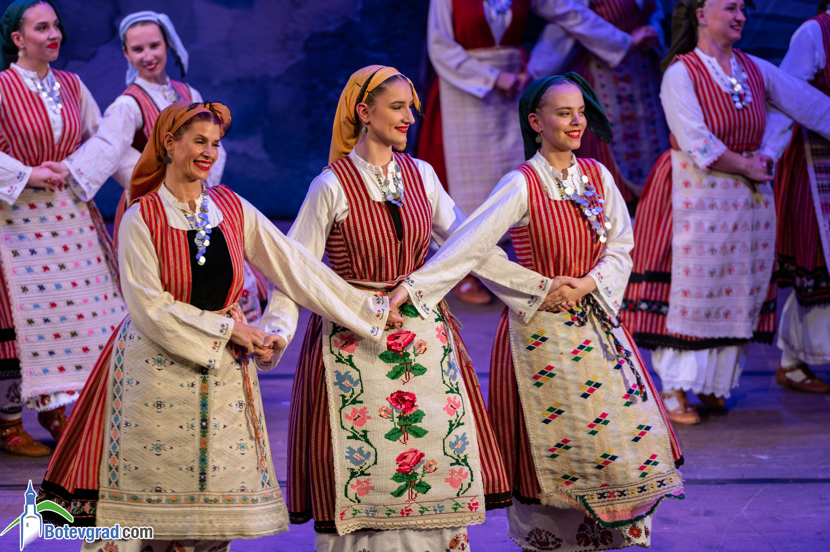 Botevgrad.com :: 29 ноември – най-светлата дата в историята на Ботевград (Новини, Ботевград)